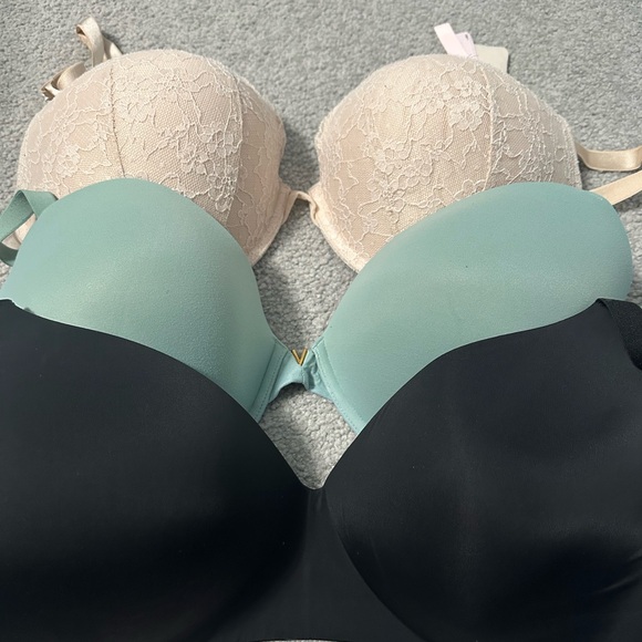 Victoria's Secret | Intimates & Sleepwear | Victorias Secret Lace And ...